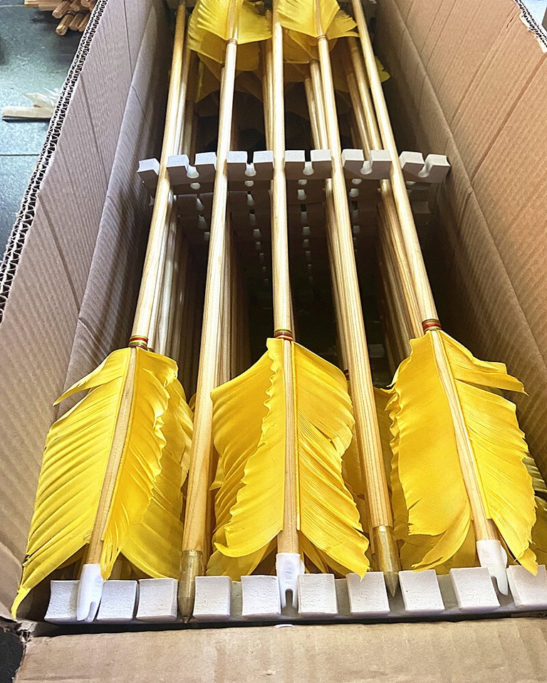 24pcs Turkey Feathers Cut Single Barred Fletching Archery Flu Flu ...