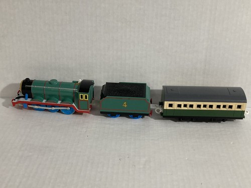 Tomy Thomas Plarail Gordon with Green Express Coach | eBay