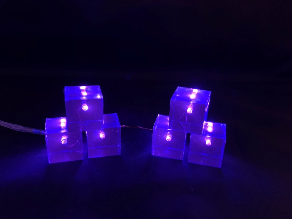 Light Up MP Scale Energon Cubes for Masterpiece and G1 | eBay