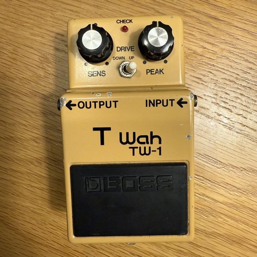 BOSS TW-1 T Wah Auto Wah Pedal 1980 Vintage Yellow INPUT/OUTPUT - Used ...