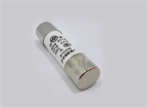 New 20Pcs 4A 500V 10X38MM R015 Ceramic Fuse For RT18 RT14 | eBay.de