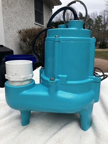 LITTLE GIANT 9SN-CIA-RF Sewage pump 4/10HP 115V AC Automatic 110 Gpm ...