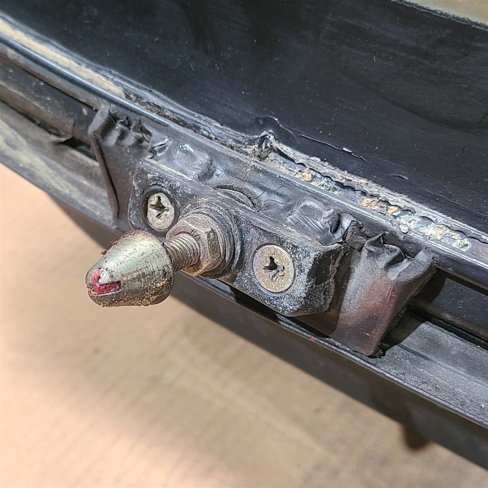 1983 Porsche 944 Rear Hatch Trunk Window Glass AA7222 | eBay