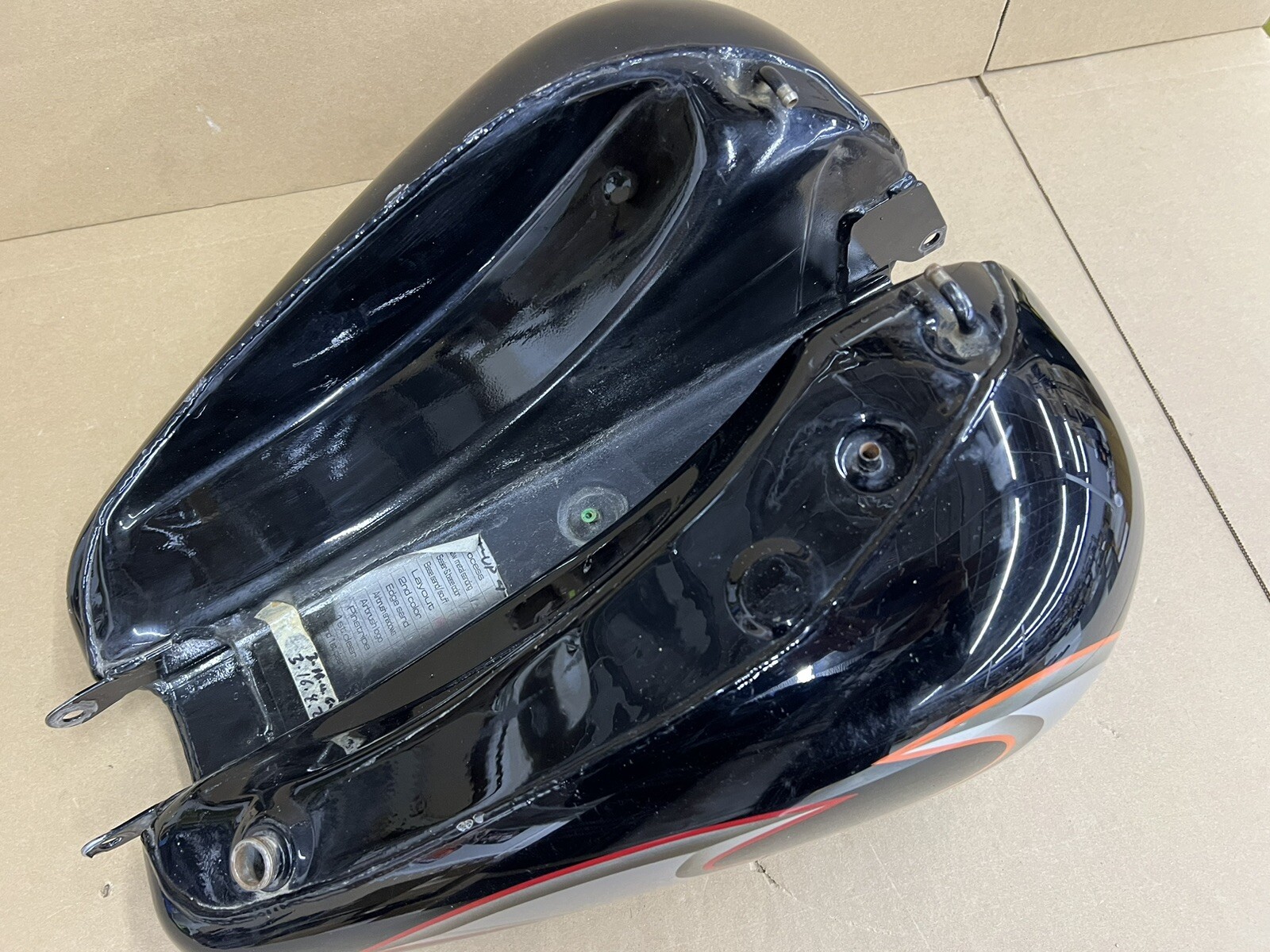 2002 OEM Harley-Davidson Dyna Wide Glide FXDWG Gas Tank Numbered DENTED ...