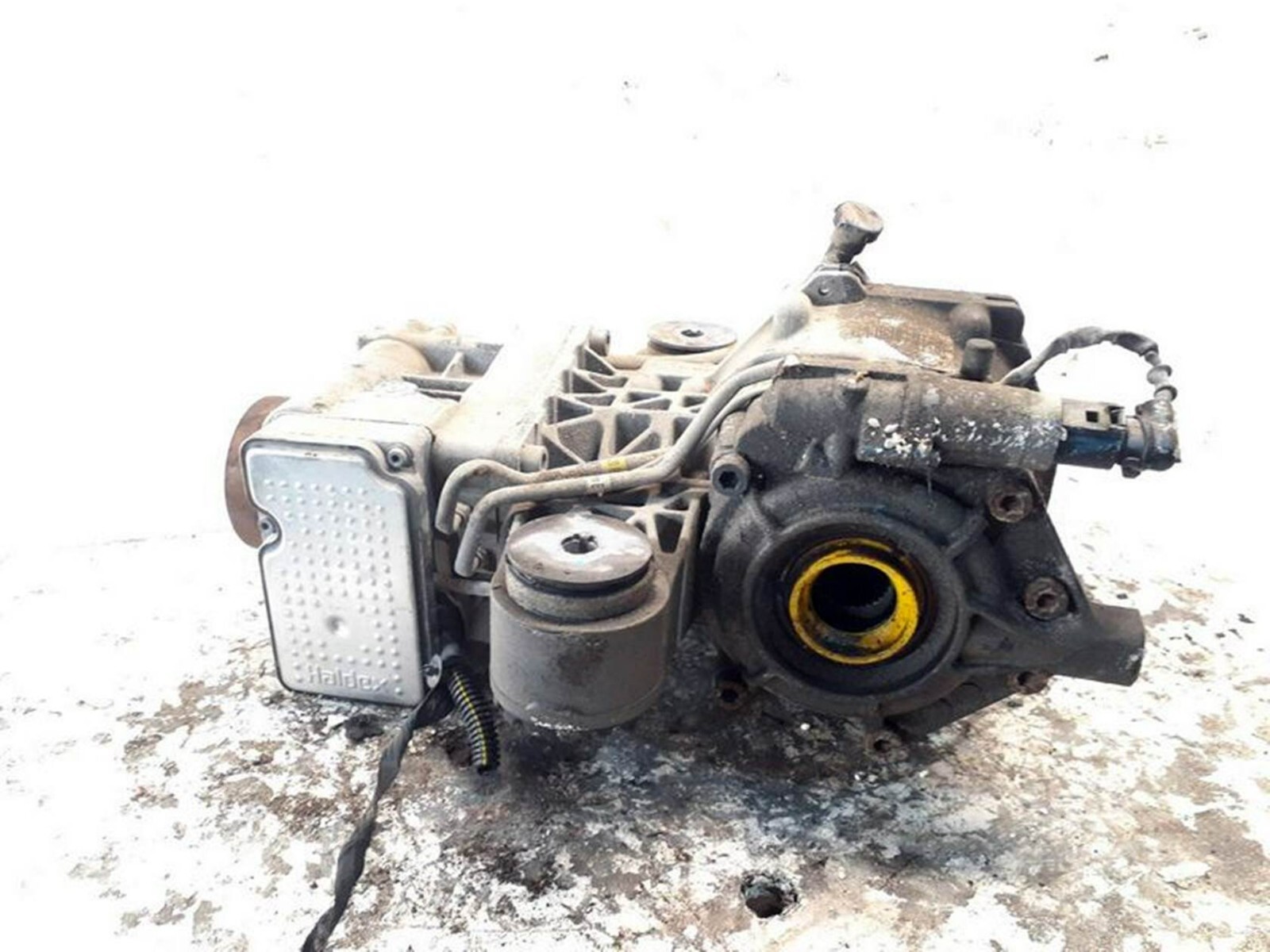 2013-2014 Cadillac XTS Rear Axle Differential Carrier | eBay