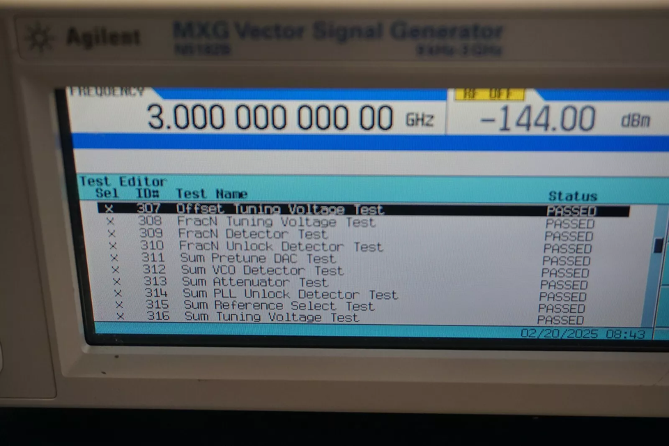 Agilent MXG N5182B Vector Signal Generator Options 006, 250, 403, 431 ...