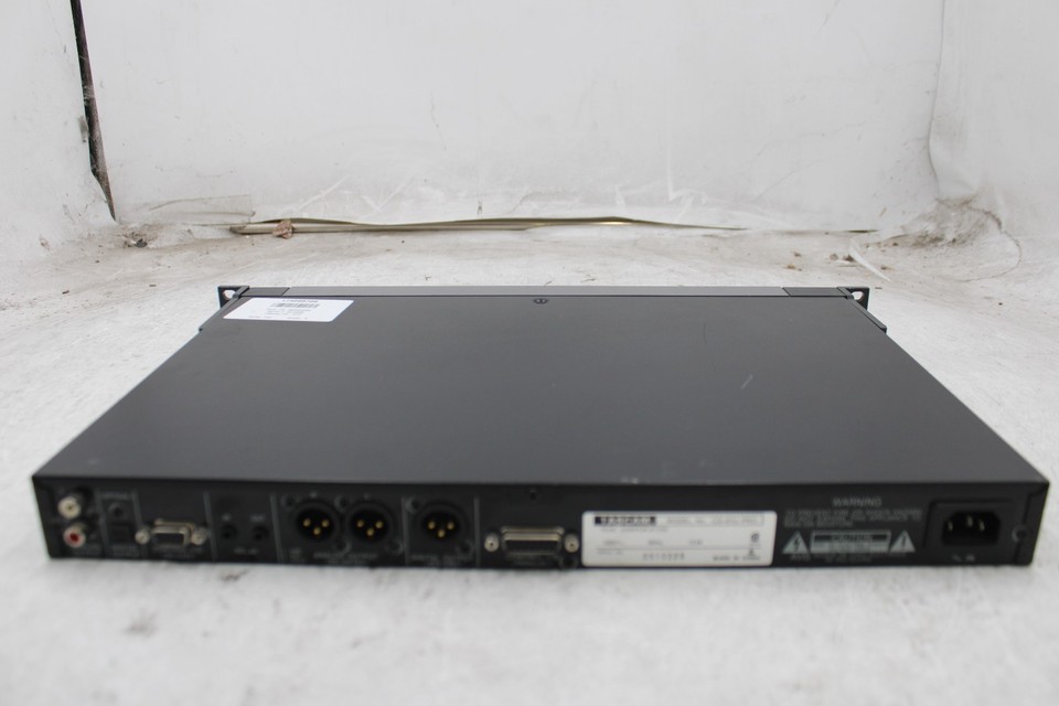 Tascam CD-01U Professional Rackmount CD Player 2-Channel with Rack Ears ...