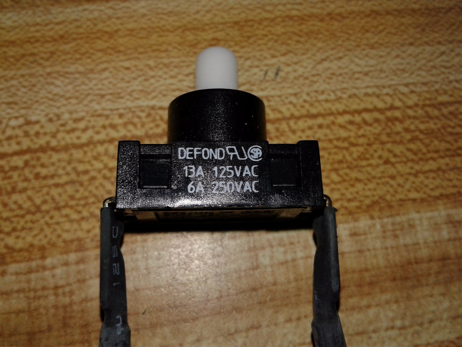 NEW Defond DPC-1114 Push Button on/off Switch 13 A 125 V SOLDERED 8" Leads | eBay