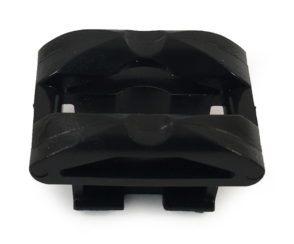 Land Rover Door Card Moulding Trim Panel Wheel Arch Fastener Clips Set ...