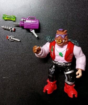 Playmates TMNT Teenage Mutant Ninja Turtles Mutatin' Thug to Bebop ...