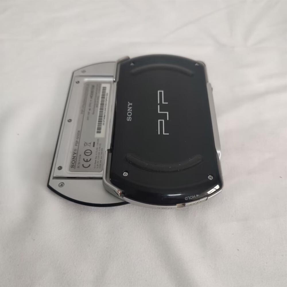 Sony PSP GO console Black with Charger PSP-N1004 US Free Shipping