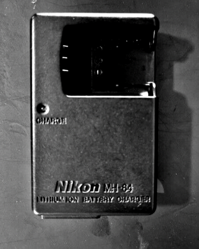 Genuine Nikon MH-64 Class 2 Battery Charger 2T82 Output 4.2V 0.455A ...