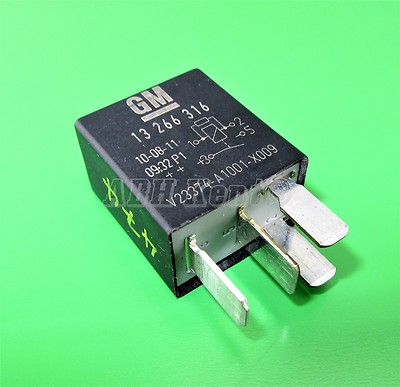 474-Vauxhall Saab 4-Pin Black Relay 13266316 Tyco V23374-A1001-X009 12V ...