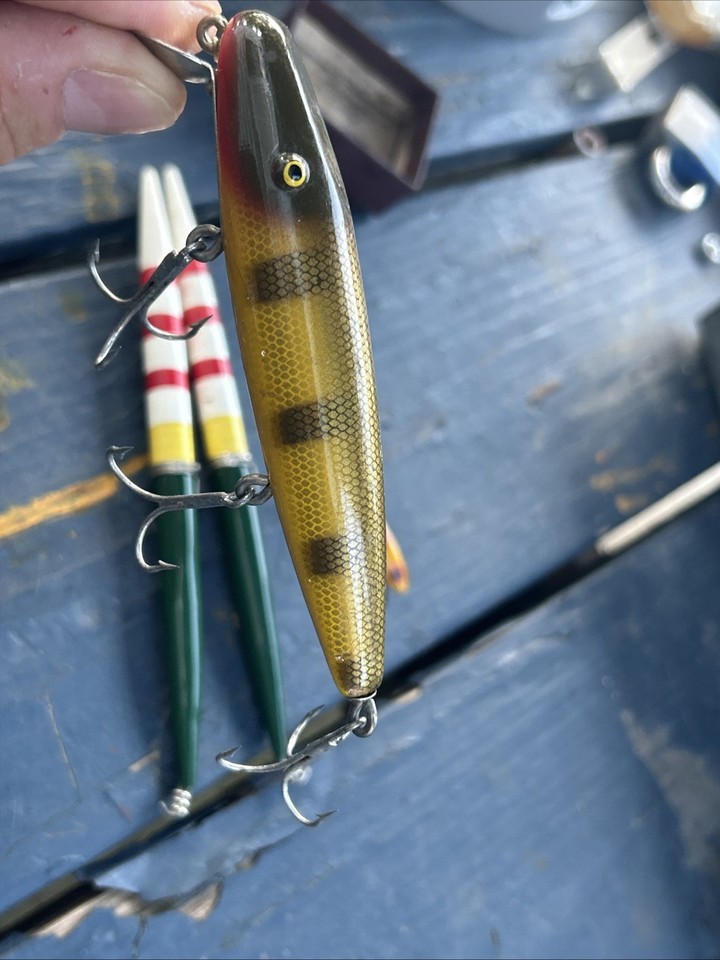 Two Pencil Bobbers Plus Two Vintage Lures - Fishing Tackel Floats ...