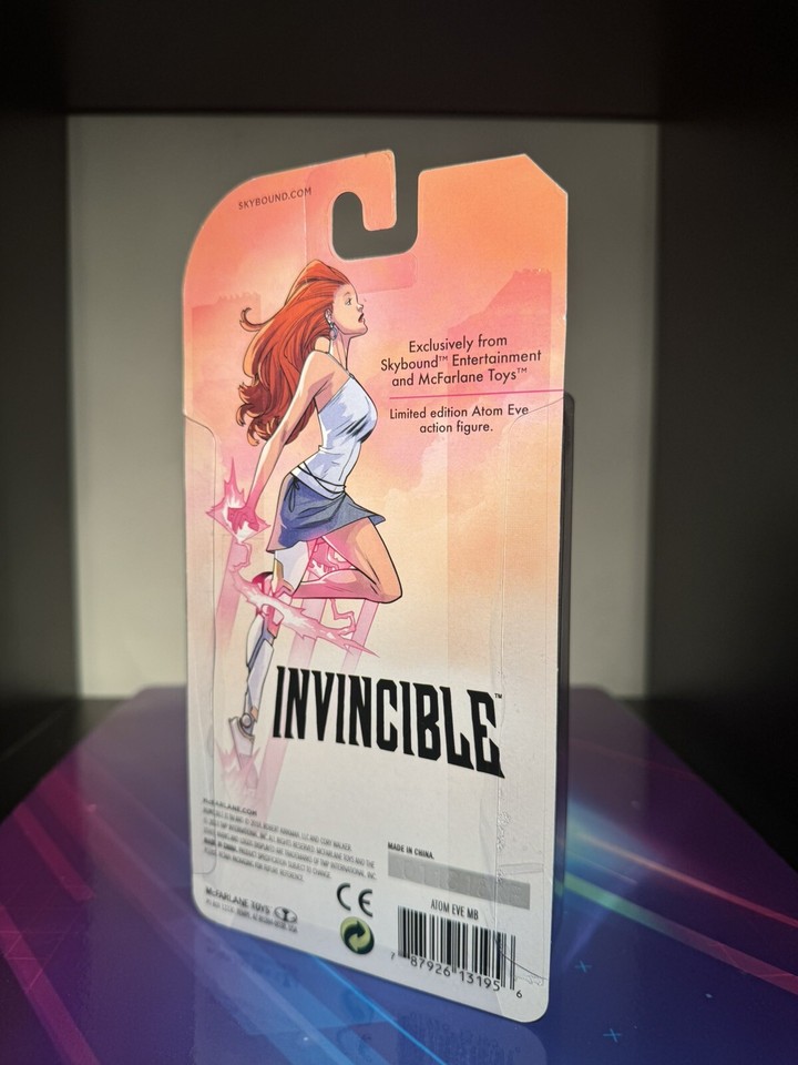 Skybound Megabox Exclusive Invincible Atom Eve Action Figure Image ...