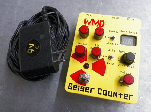 WMD Devices Geiger Counter Guitar 8 Bit Digital Destruction Effects ...