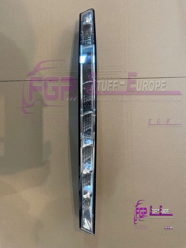 OEM MERCEDES LED Daylight Running Light right RH DRL CLS C218 63 AMG ...