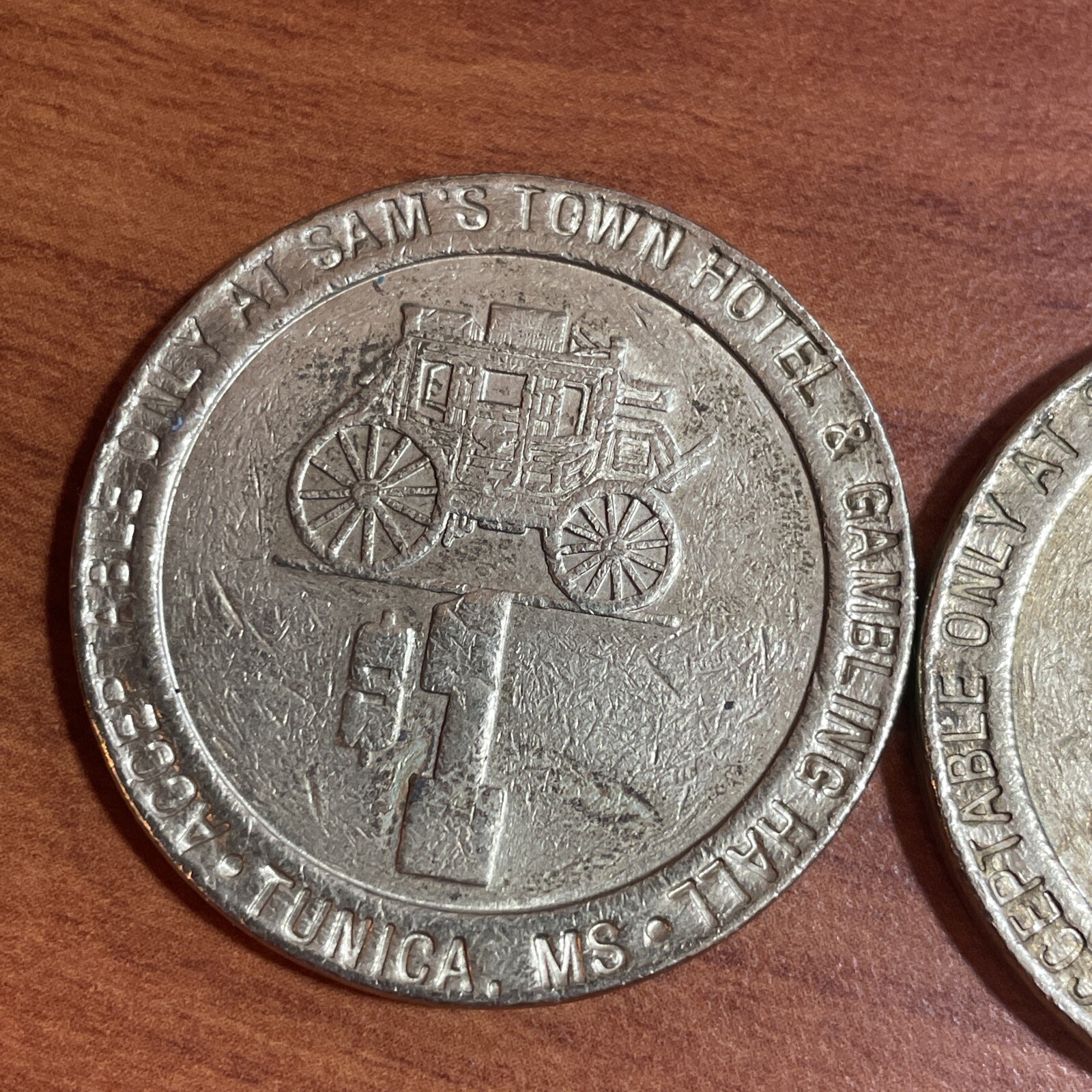 Lot Of 2 Vintage $1 Silver SLOT TOKEN COIN SAM'S TOWN CASINO TUNICA ...
