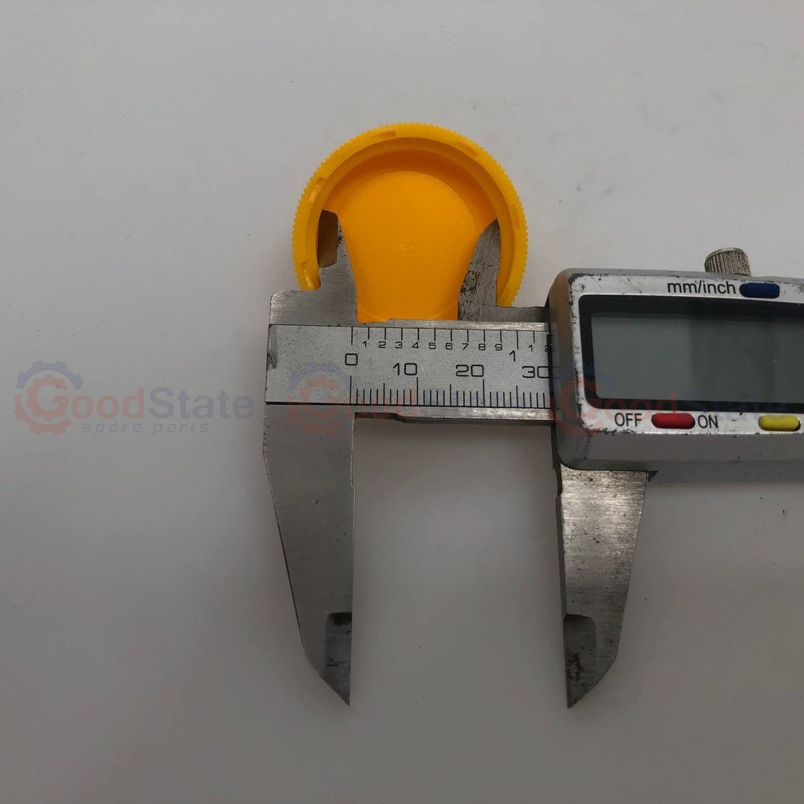 Genuine NISSAN X-Trail T30 2001-2007 Radiator Overflow Expansion Tank ...