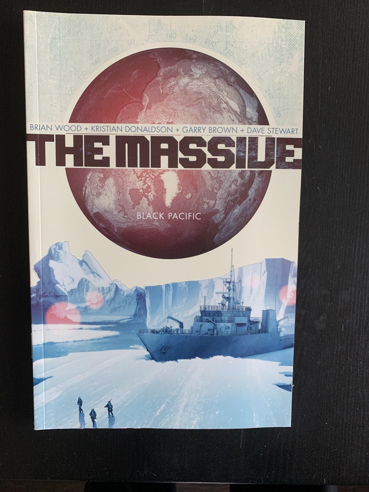 The Massive: Volume 1, Black Pacific. Graphic Novel TPB Dark Horse ...
