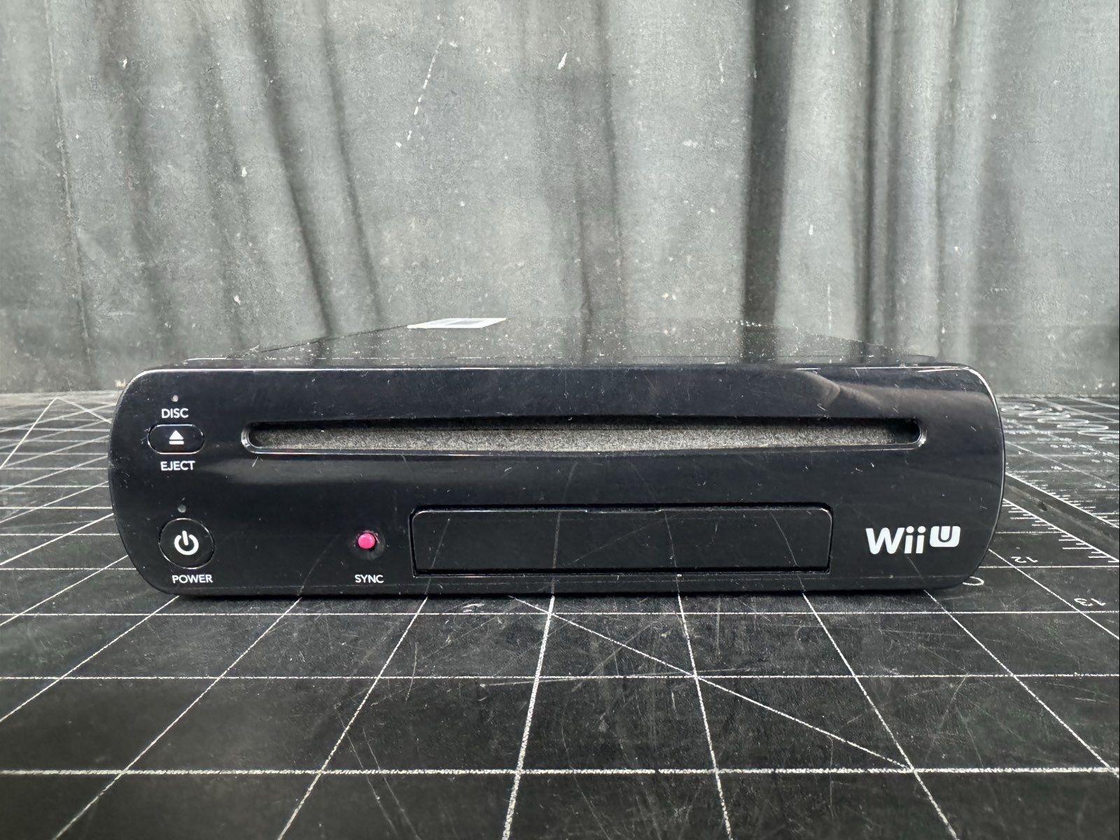 Nintendo Wii U Deluxe (WUP-101) 32GB Game Console Bundle w/ 8 Games | eBay