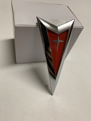 NEW OEM 2008-2009 Pontiac G8 GT GXP Front Bumper Emblem Arrowhead Arrow ...