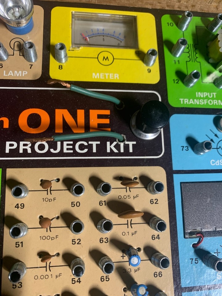 1982 Vintage Science Fair Electronic Project Kit 160 In One + Manual ...