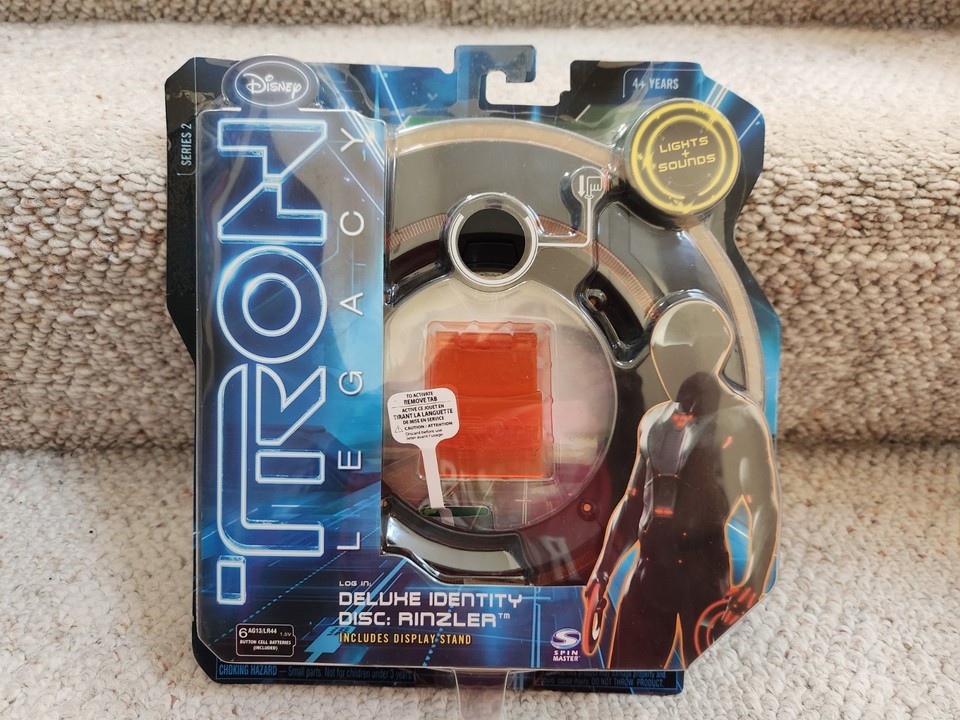 Disney's Tron Legacy Deluxe Identity Discs SAM FLYNN, KEVIN FLYNN ...