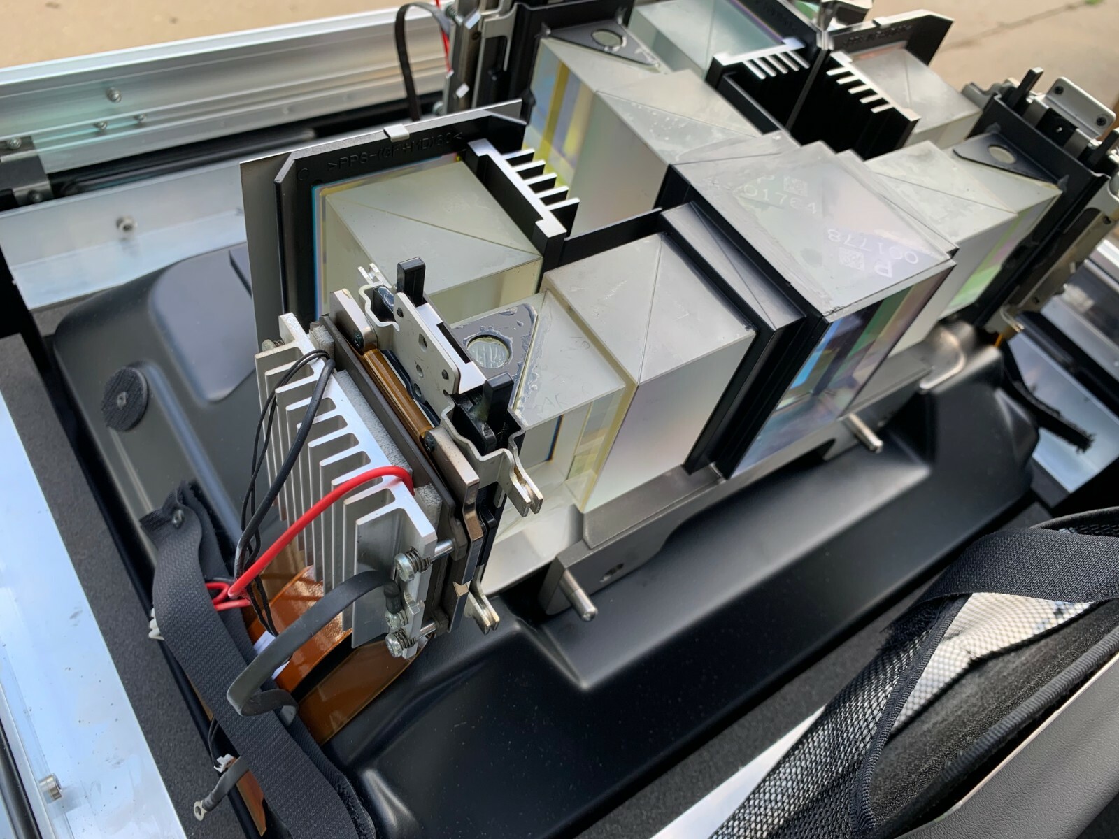 Sony 4K Cinema Theater Projector Prism Block PRD-001 SRX-R320 SRX-R320S ...