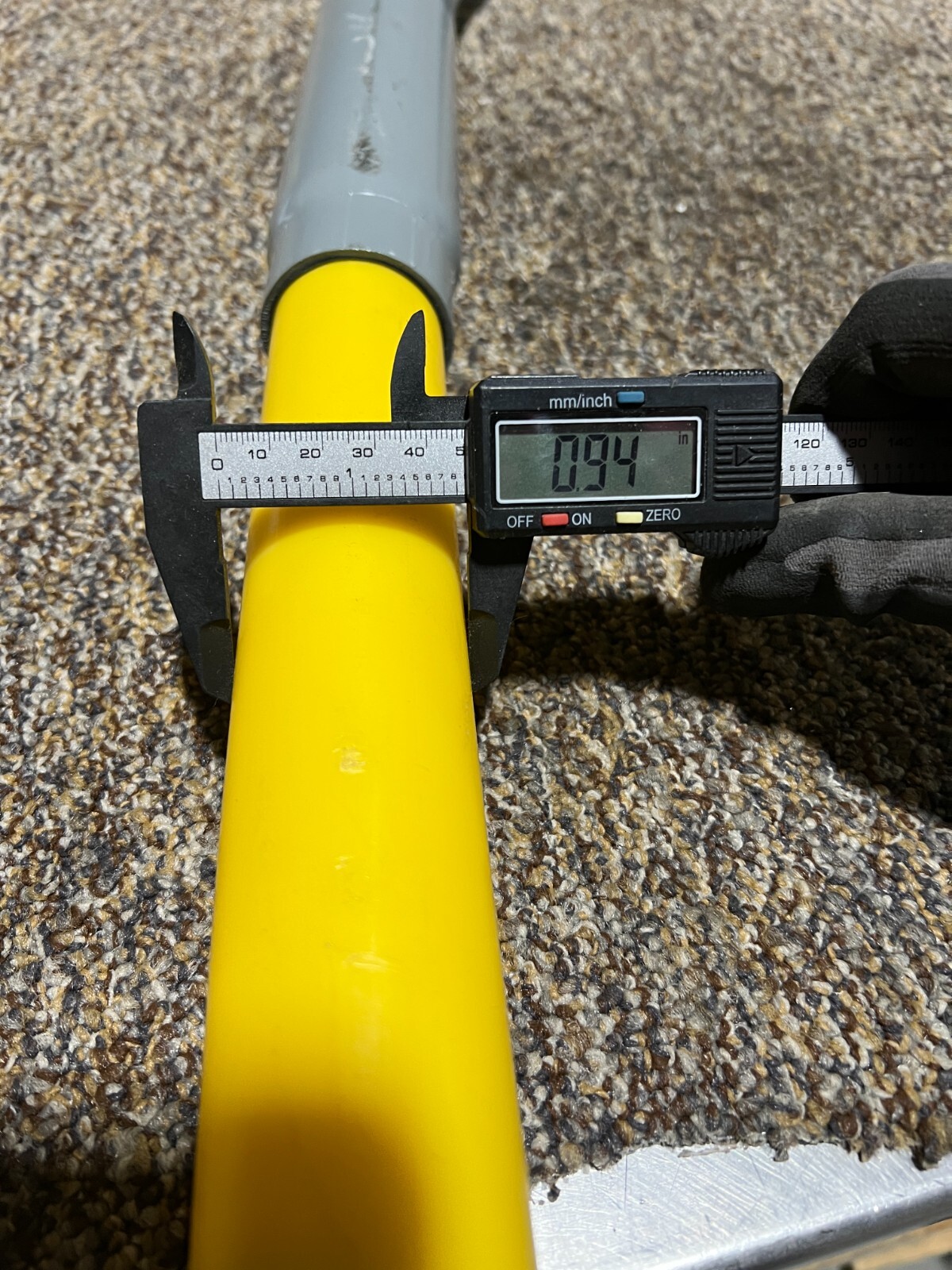 HOME-FLEX 18-440-015 1.5 in. IPS Poly DR MIP Underground Meter Riser ...