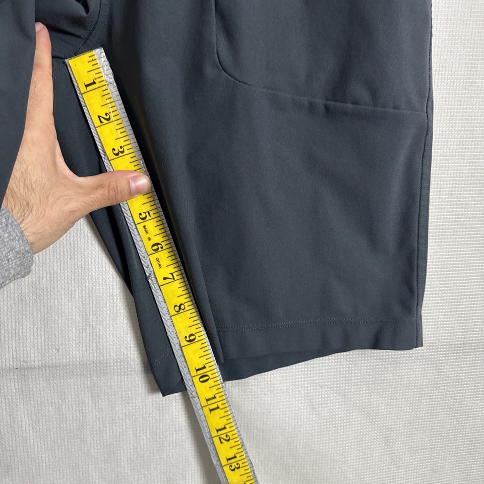 Lululemon Men's Size Small Gray Polyester 10" Inseam Shorts Drawstring ...