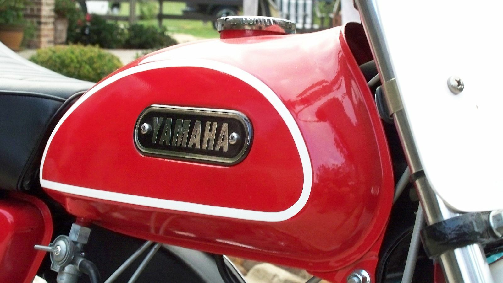 Yamaha Desert Orange Vintage Motorcycle Paint - Aerosol - Pint - Quart ...