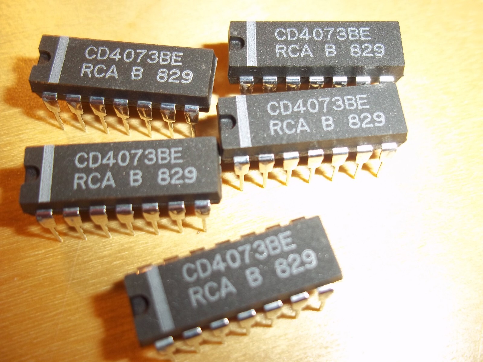 10 Pieces CD4073BE , 4073 CMOS Triple 3-Input AND Gate | eBay