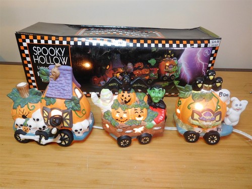 Spooky Hollow Halloween Village Lighted Pumpkin Train - Set of 3 - MIB ...