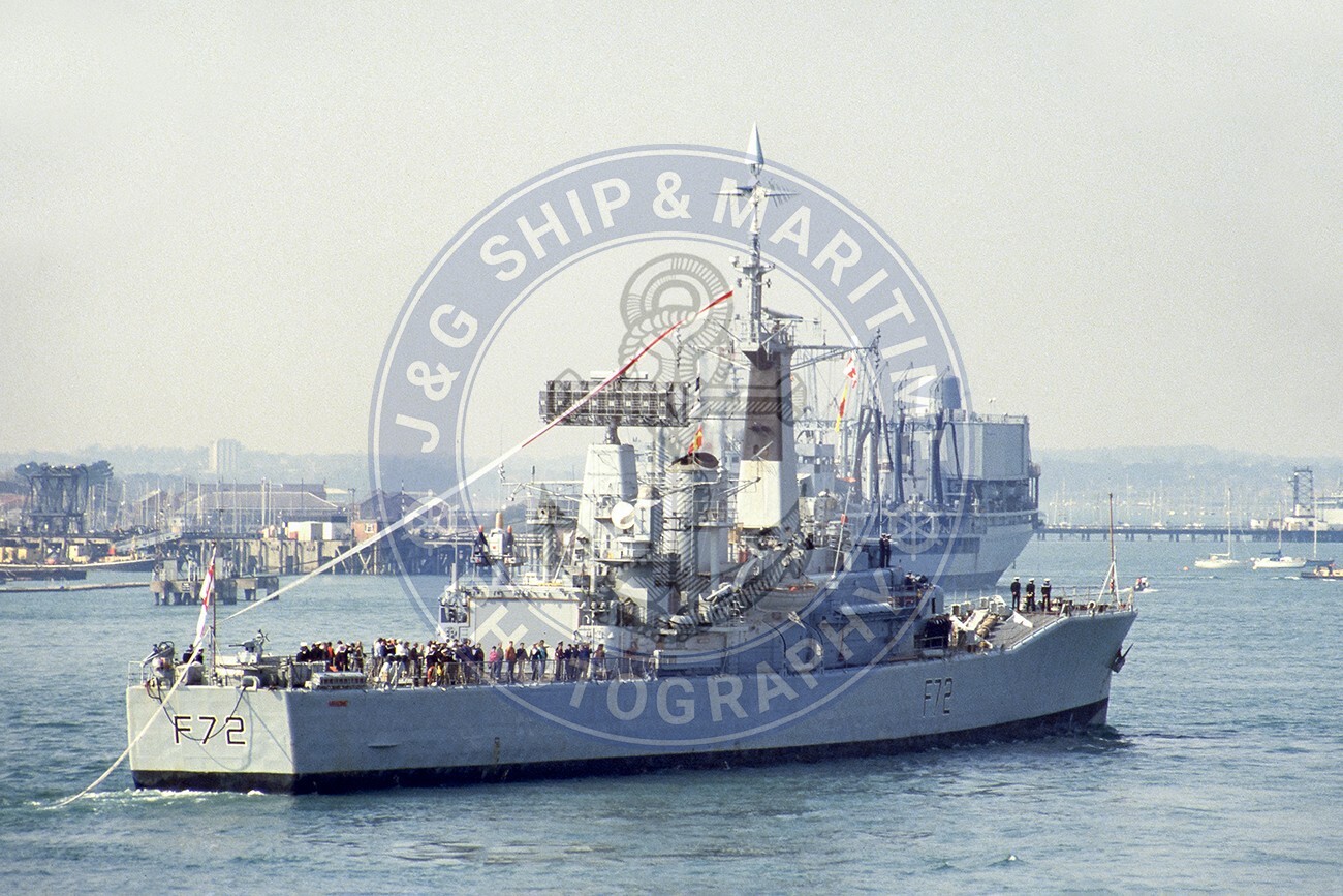 Leander-Class Frigate HMS ARIADNE (F72) Paying Off 1992 - 6x4 (10x15 ...