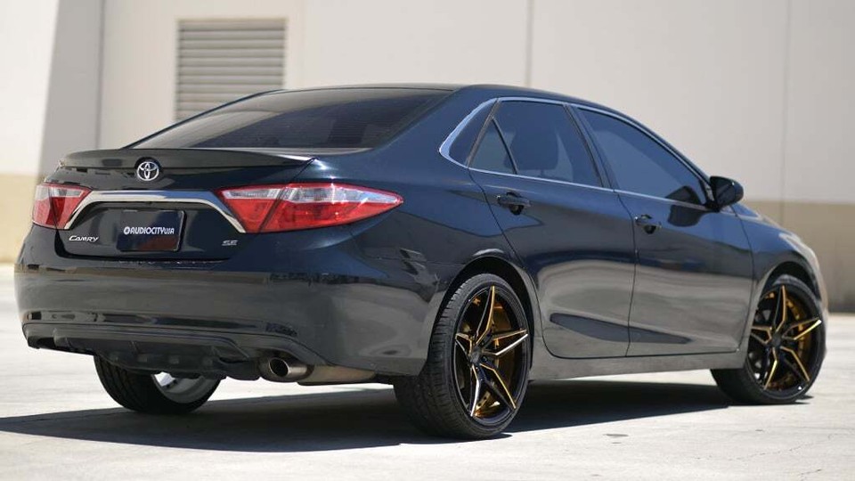 20" AC WHEELS AC01 GLOSS BLACK WITH GOLD ACCENTS EXTREME CONCAVE RIMS ...