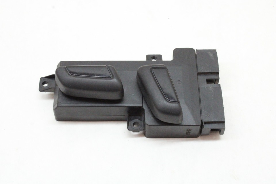 2019 VW ATLAS FRONT RIGHT SEAT SWITCH CONTROL 8W0 959 748 OEM 18 19 20 ...