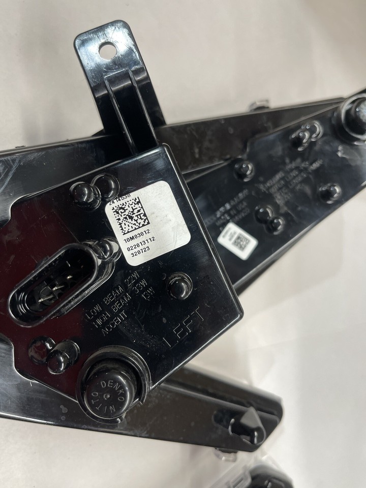 2-2020-24 POLARIS RZR PRO XP,PRO R TURBO R FRONT HEAD LIGHTS 2414539 ...