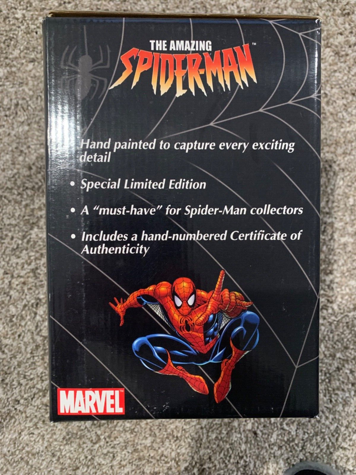 The Amazing Spider-Man Vs. Doctor Octopus Hamilton Action Figure Statue ...