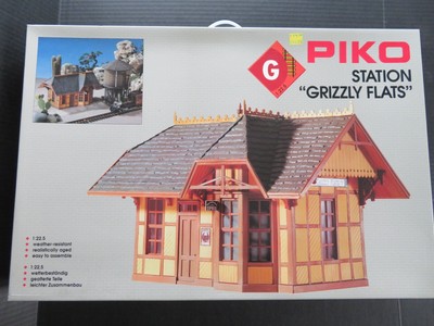Piko 62209 G Scale Grizzly Flats Station Train | eBay