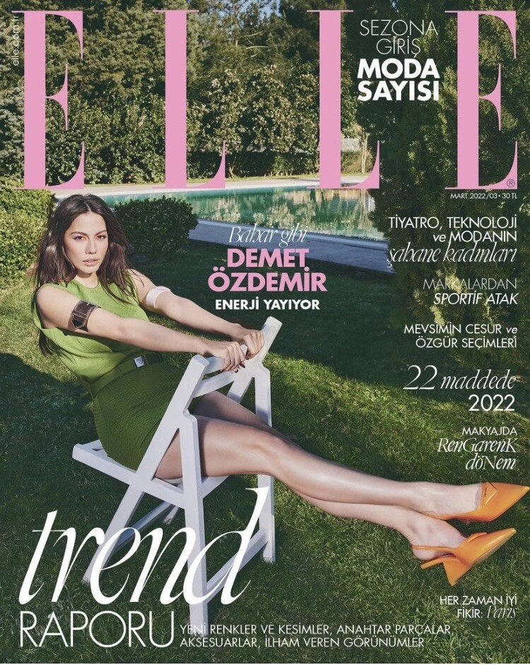 Cover Elle Magazine March 2022