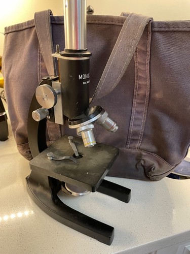 Monolux Microscope 3 lens, no 95866, everything intact, good condition ...