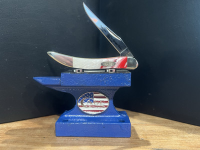 Case XX Knife Patriotic Display Anvil *New Release Very Cool *Knife Not ...