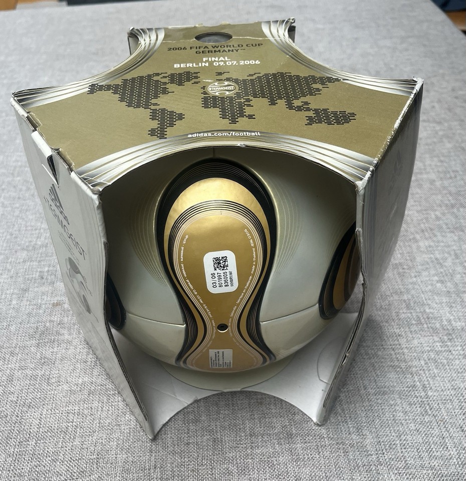 Adidas Teamgeist Berlin Official Match Ball Gold FIFA World Cup 2006 ...