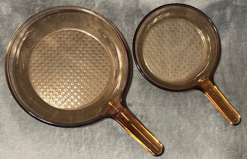2 Piece Set Vision Corning Ware Amber Glass Waffle Bottom Frying Pan ...