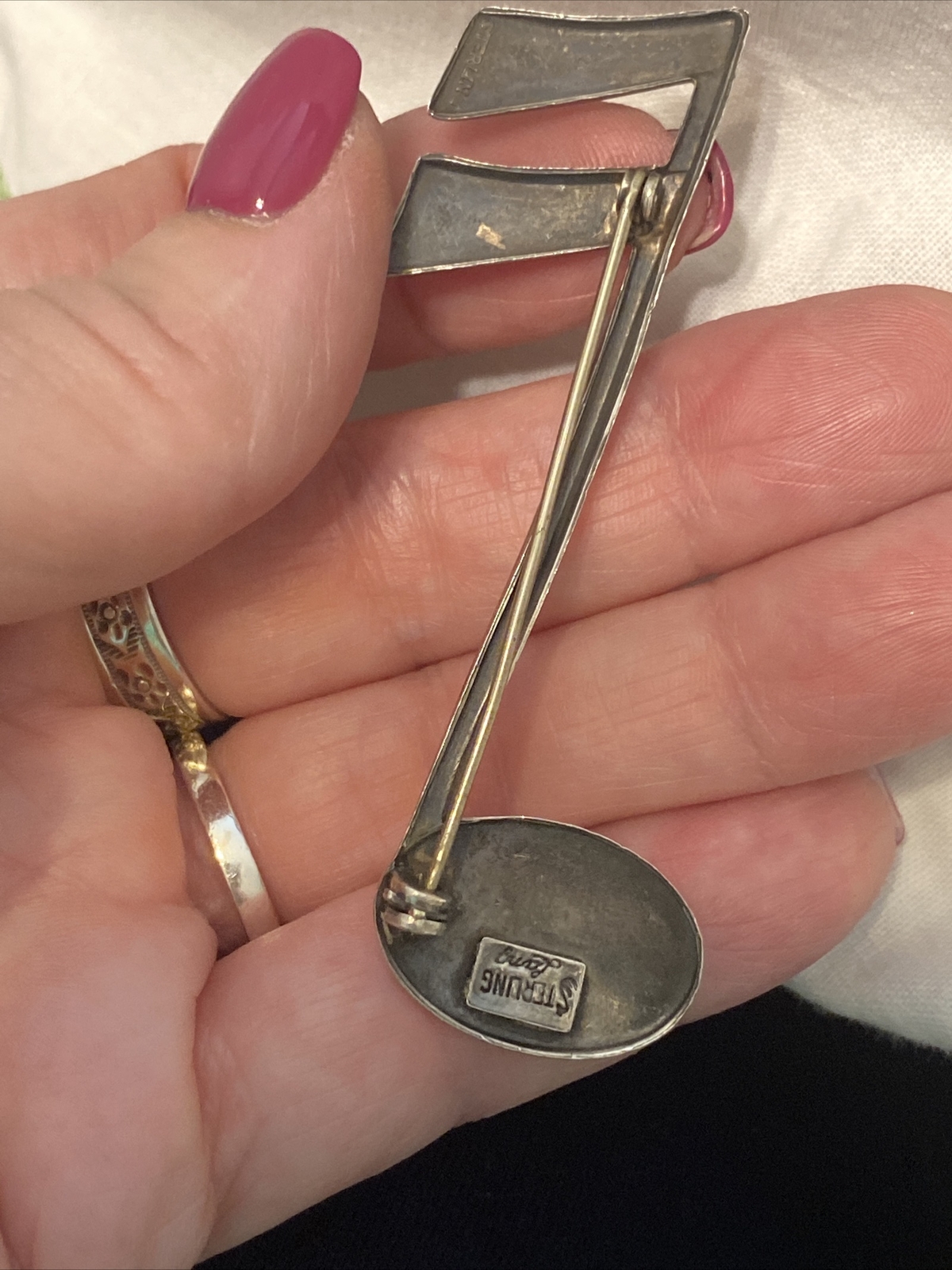 VINTAGE LANG STERLING MUSIC NOTE BROOCH/PIN - Gem