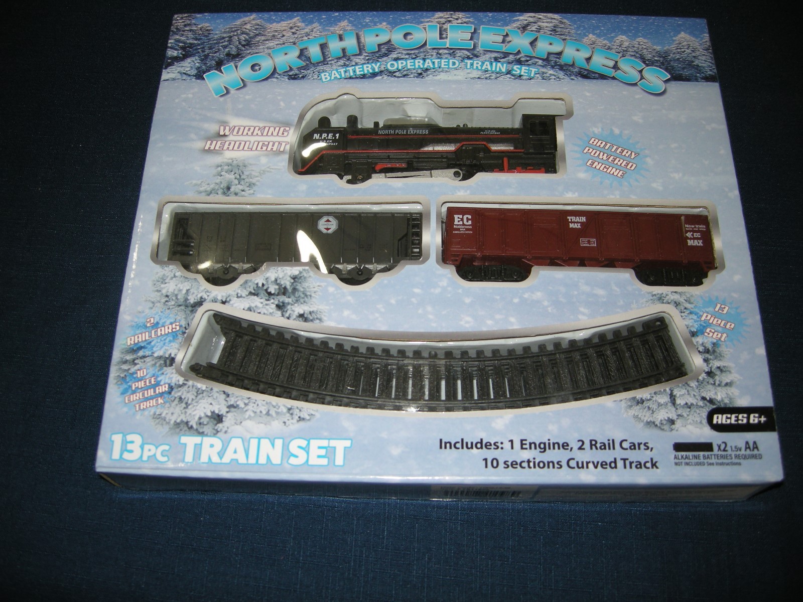 NORTH POLE EXPRESS 13 PIECE TOY TRAIN SET NEW OB BATTERY OPERATED 5 ...