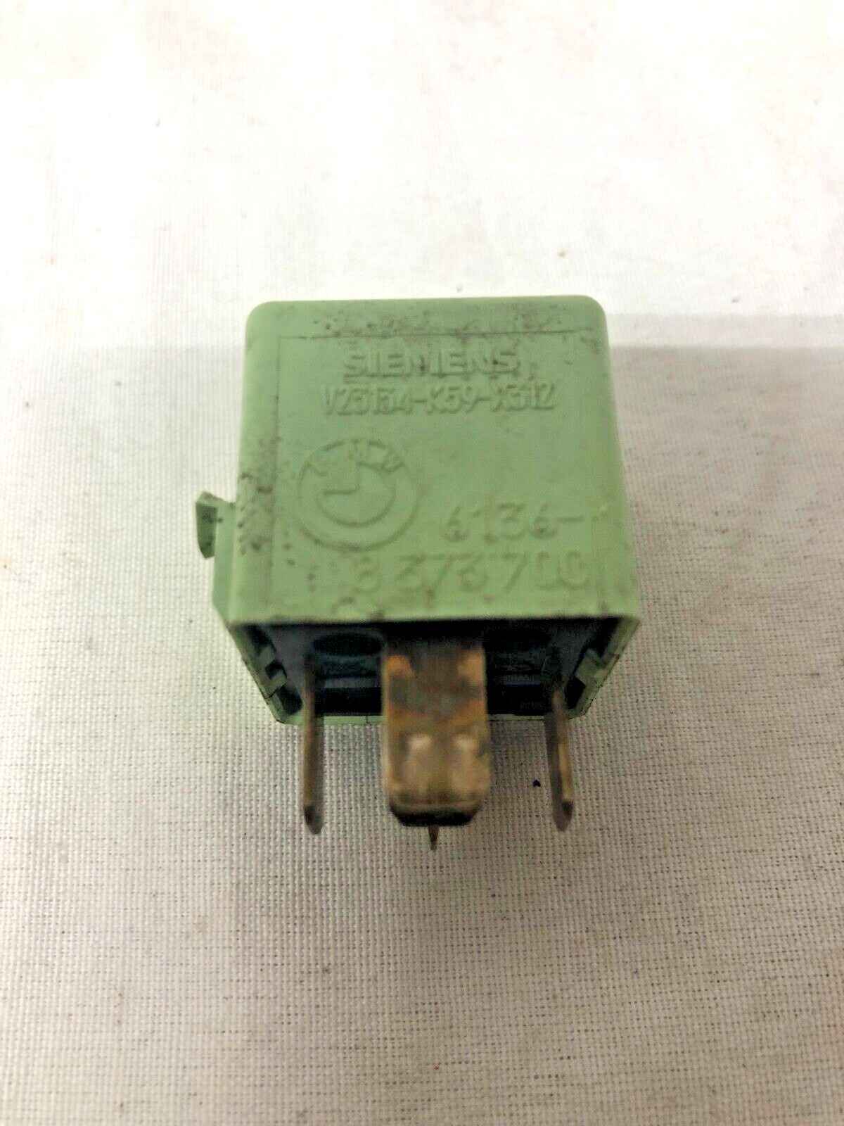 BMW GENUINE MULTI PURPOSE WHITE GREEN FUSE RELAY PART # 8373700 E38 E39 ...