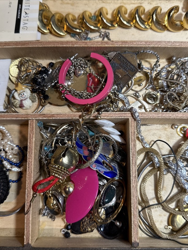 VINTAGE JEWELRY BOX FULL OF JEWELRY, HEAVY 11 POUND WOOD BOX 13” X 14.5 ...