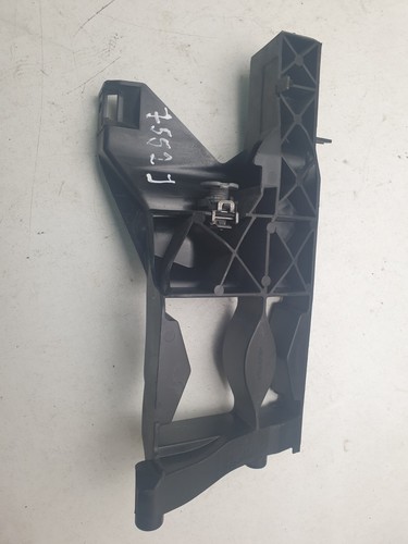 #7552J Audi S6 C7 USA 2012 LHD Front right headlight bracket 4G0805608 ...